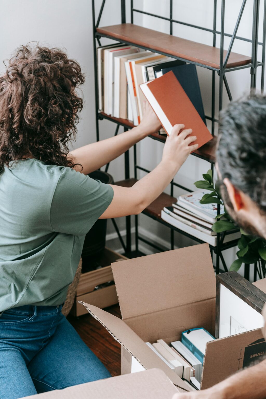 The Ultimate Guide to Moving to College | The Green on Campus Drive